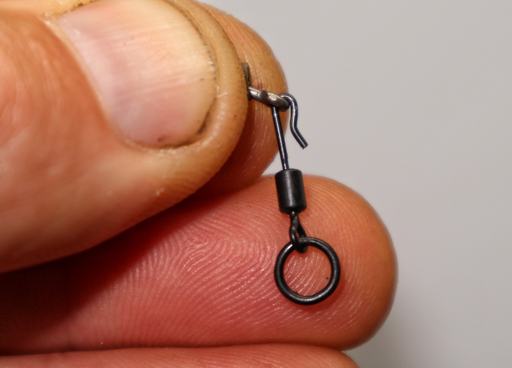 Rig School - How to tie the Ronnie Rig - Dynamite Baits Spain