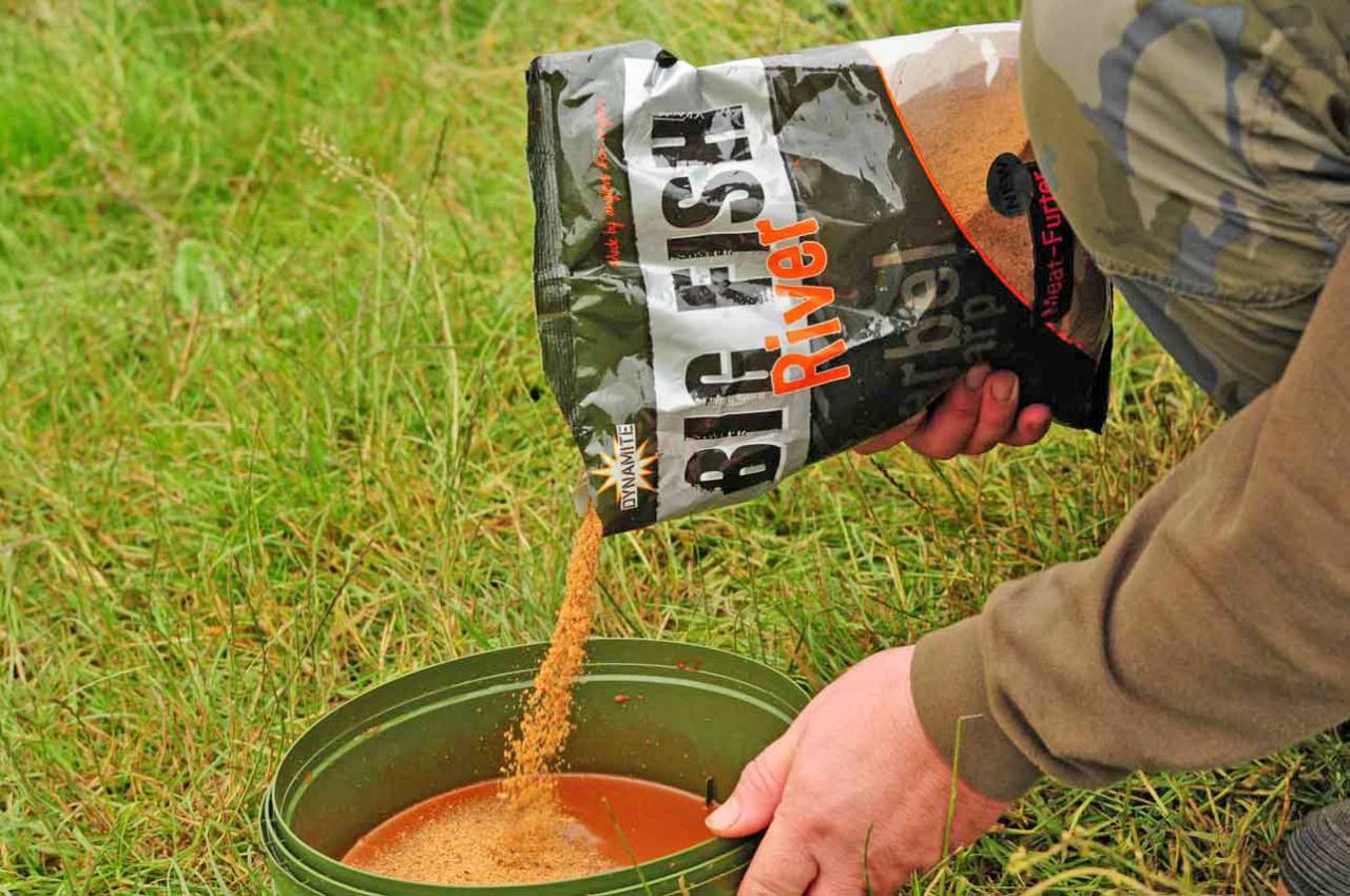 Jamie Cartwright’s Top Bait Tips for Barbel - Dynamite Baits