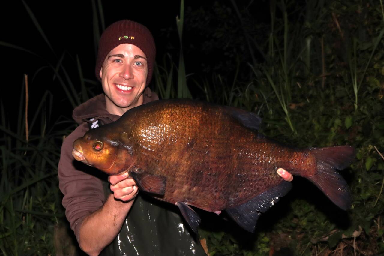 James Champkin Banks 15lb 14oz Bream! - Dynamite Baits